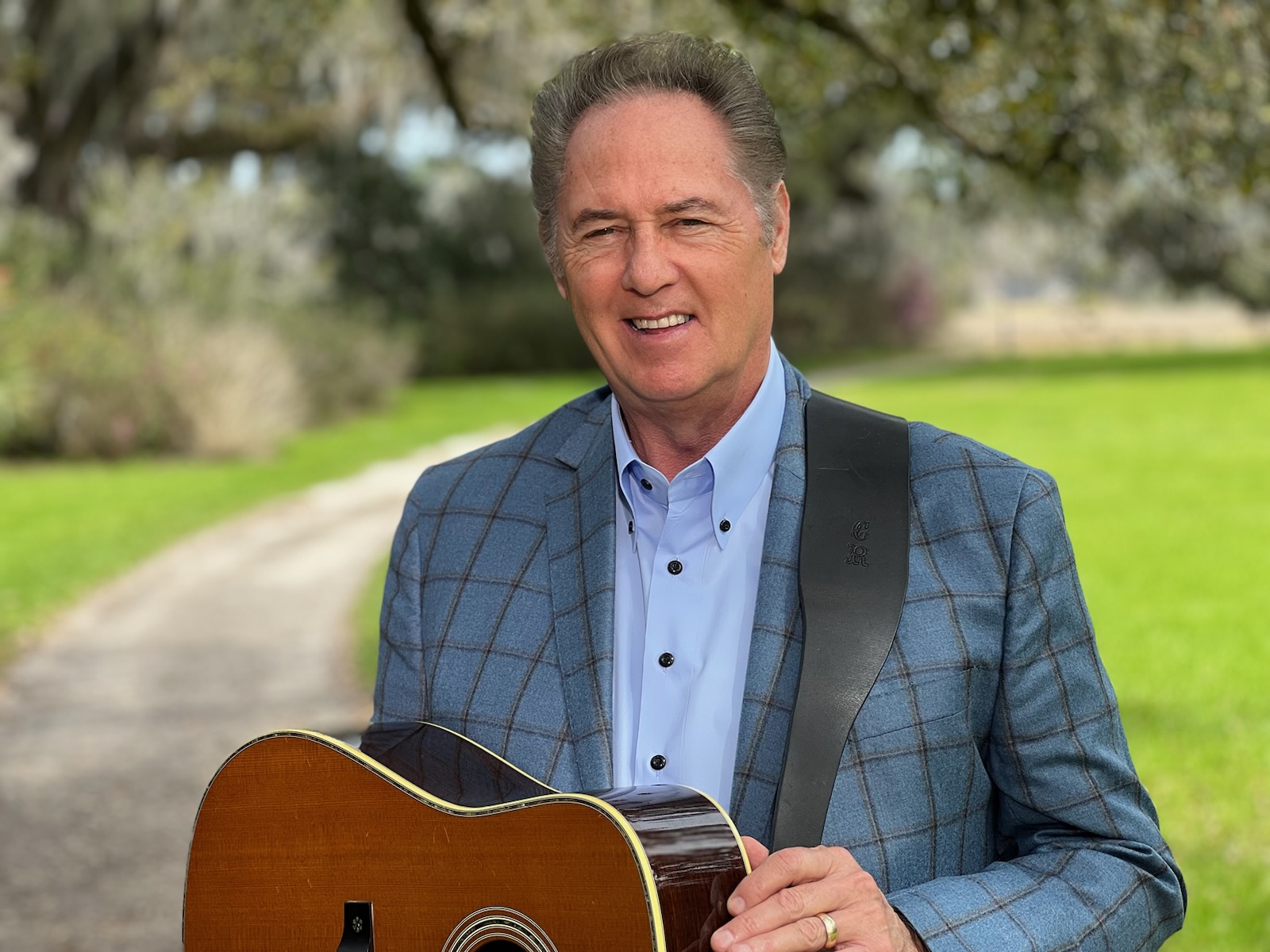 Photo Gallery - Carroll Roberson Ministries